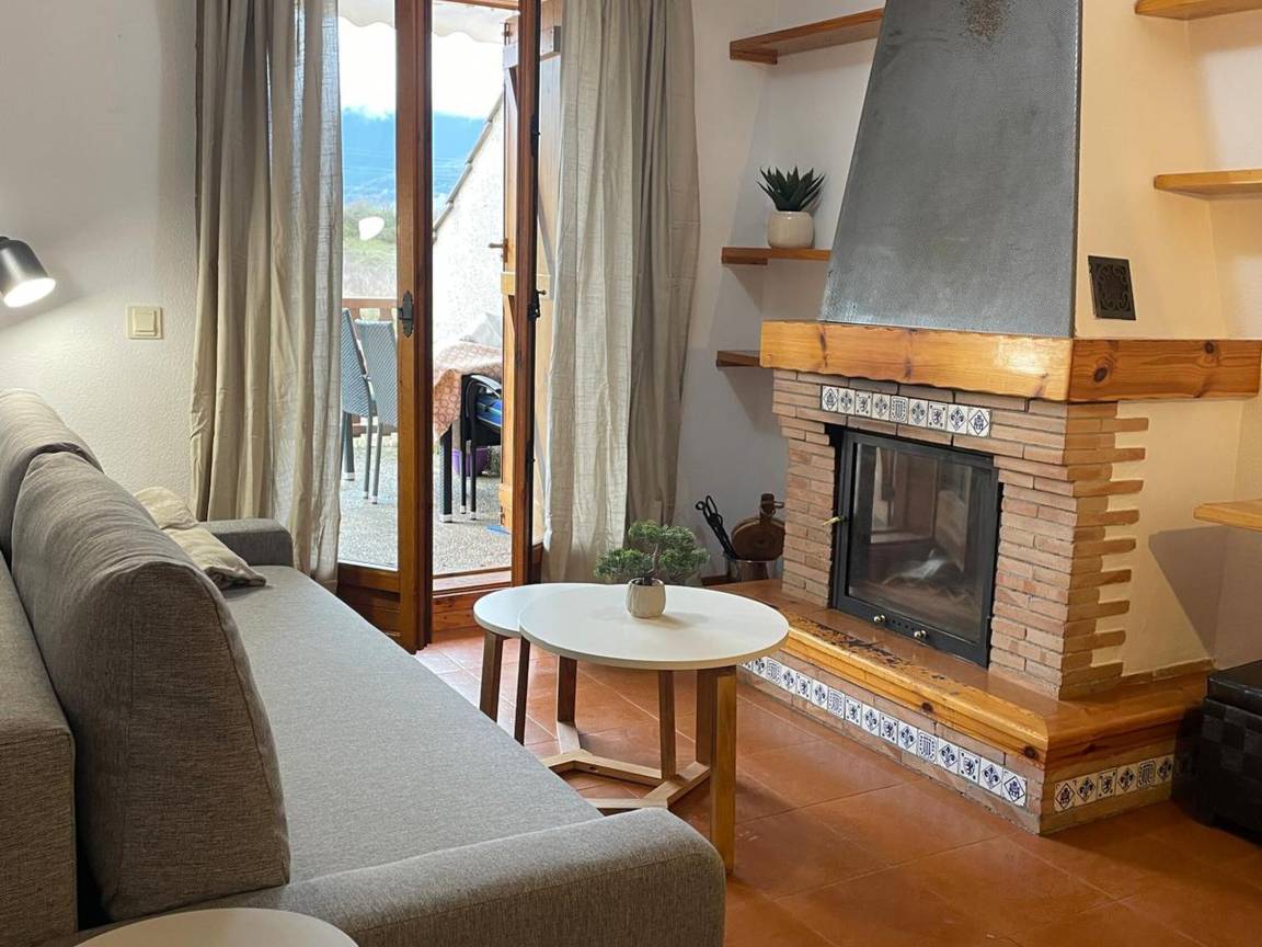 50 M² Ferienwohnung ∙ 2 Schlafzimmer ∙ 5 Gäste - Jaca