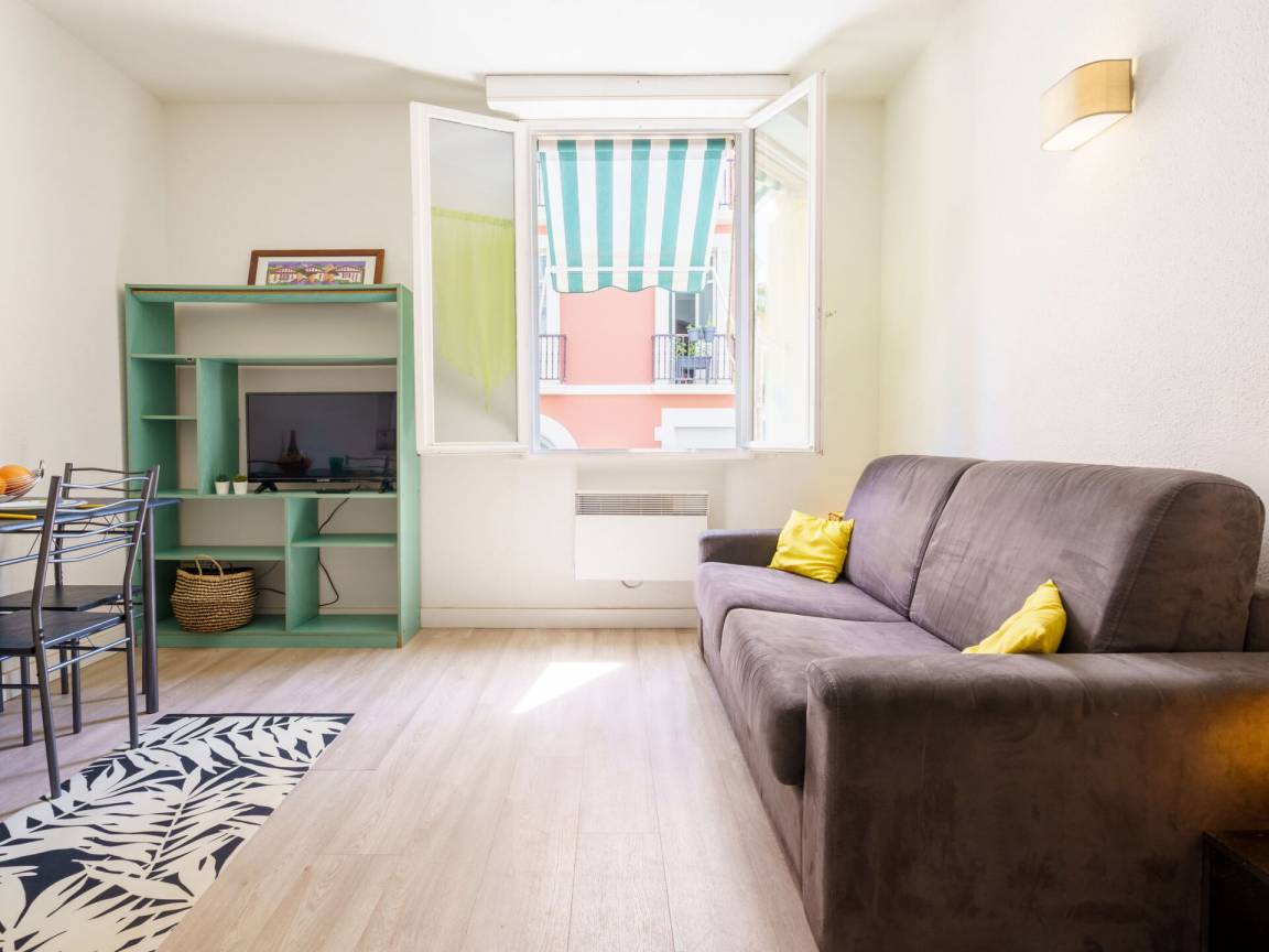 24 M² Appartement ∙ 1 Chambre ∙ 2 Personnes - Biarritz