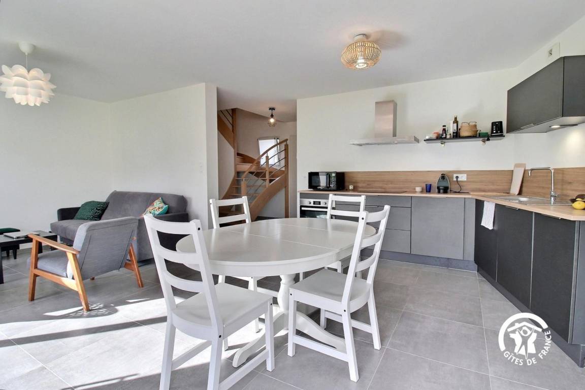 71 M² Gîte ∙ 2 Chambres ∙ 4 Personnes - Séné
