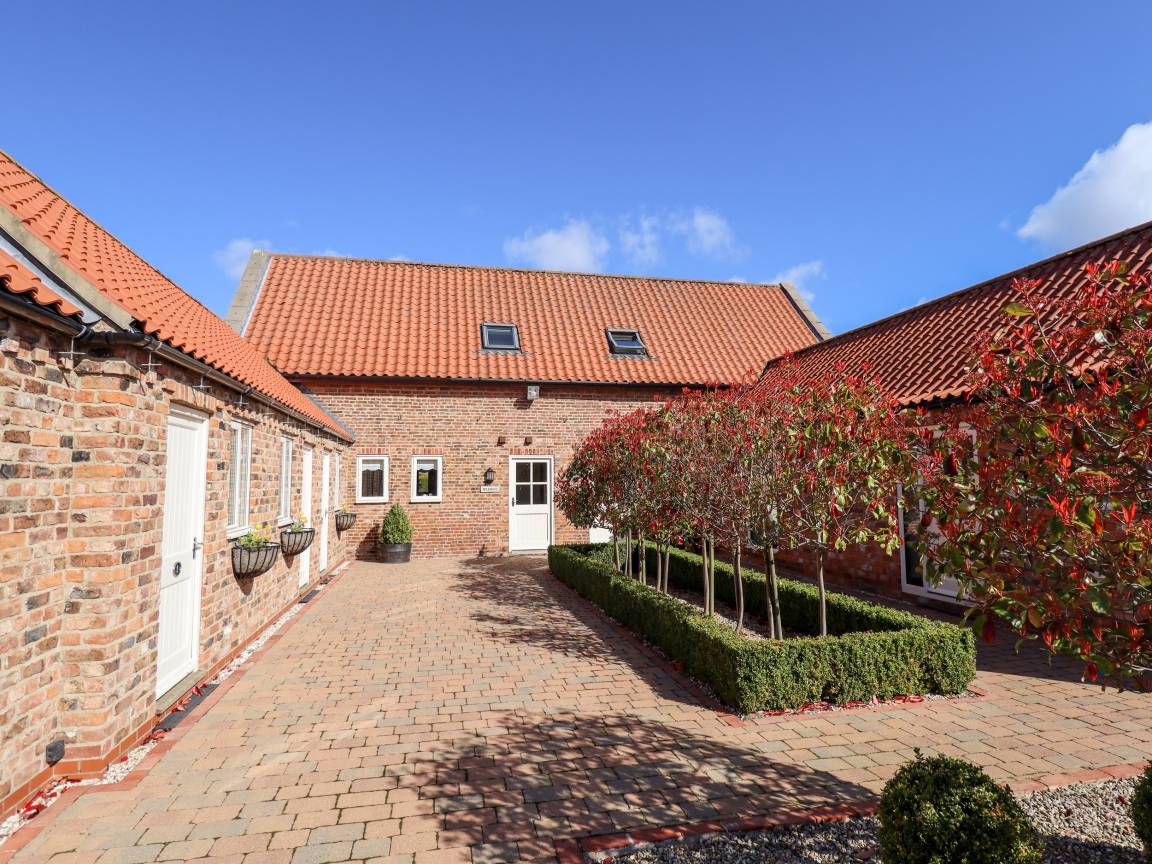 Cottage ∙ 2 Bedrooms ∙ 4 Guests - Louth