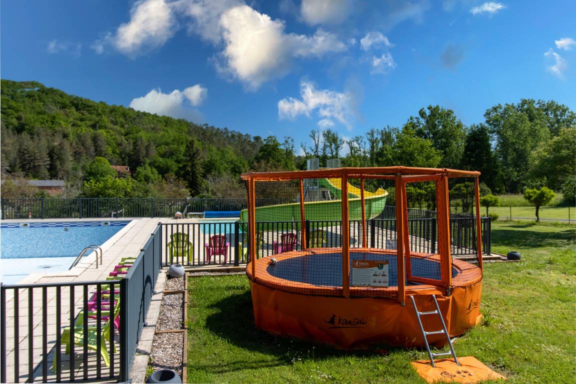 28 M² Mobil-home ∙ 2 Chambres ∙ 4 Personnes - Groléjac