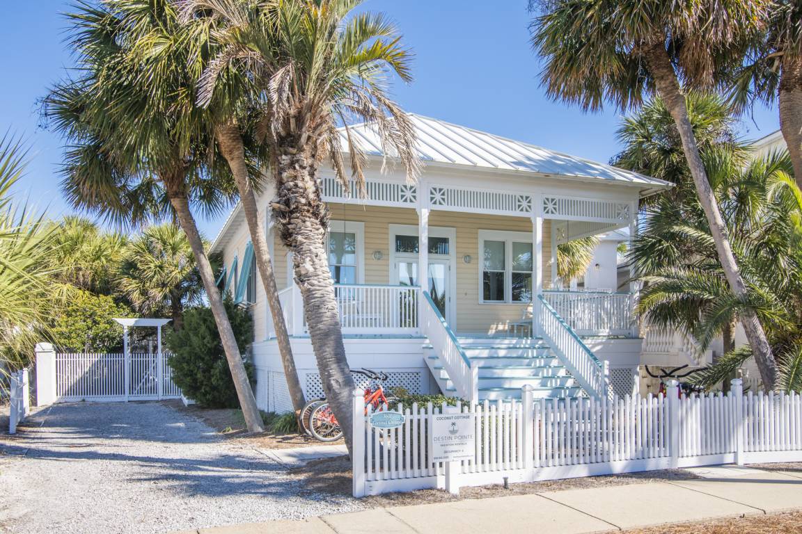 93 M² Cottage ∙ 2 Bedrooms ∙ 6 Guests - Destin, FL