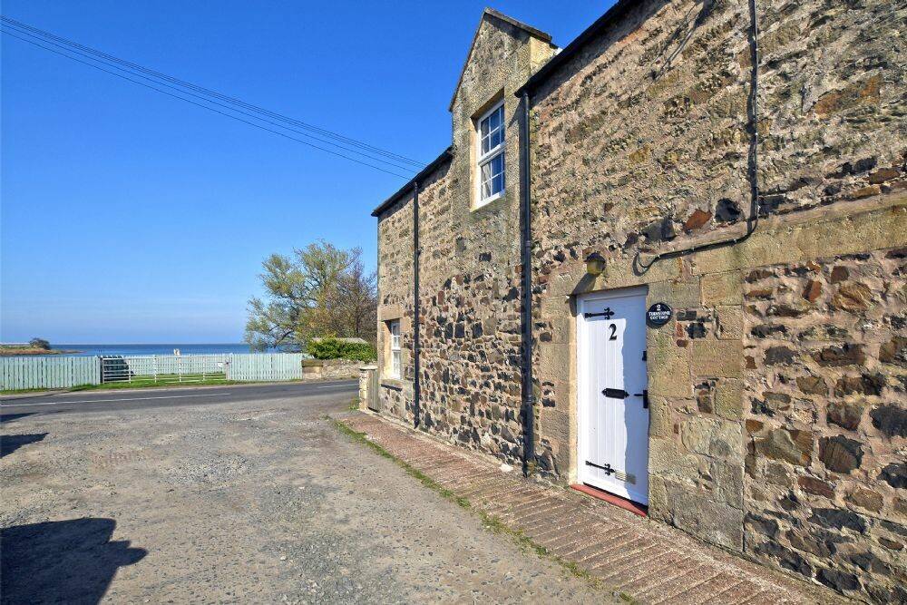 Cottage ∙ 3 Bedrooms ∙ 6 Guests - Bamburgh