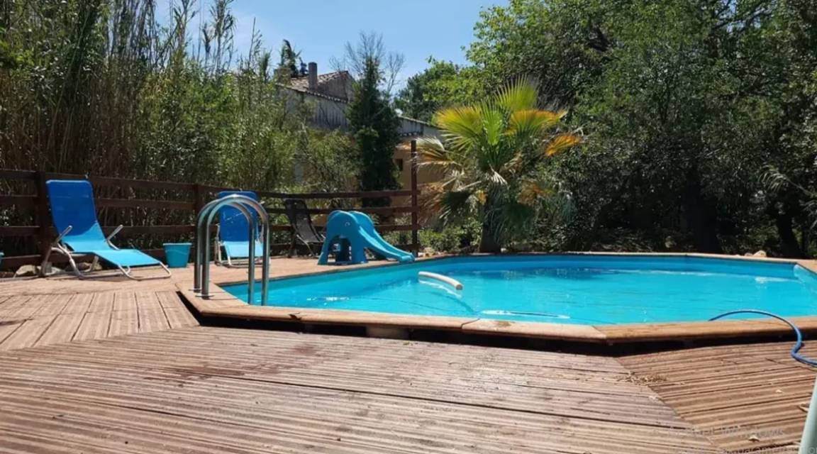 30 M² Chalet ∙ 1 Bedroom ∙ 4 Guests - Vaucluse