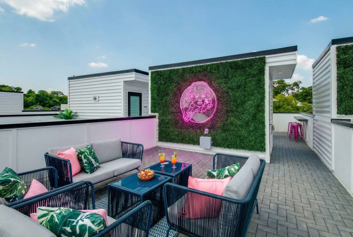 Apartment ∙ 8 Bedrooms ∙ 24 Guests - Tennessee
