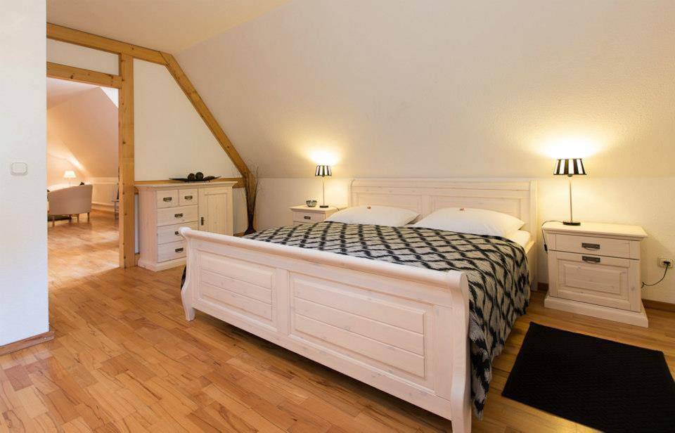 60 M² Ferienwohnung ∙ 1 Schlafzimmer ∙ 3 Gäste - Schneverdingen