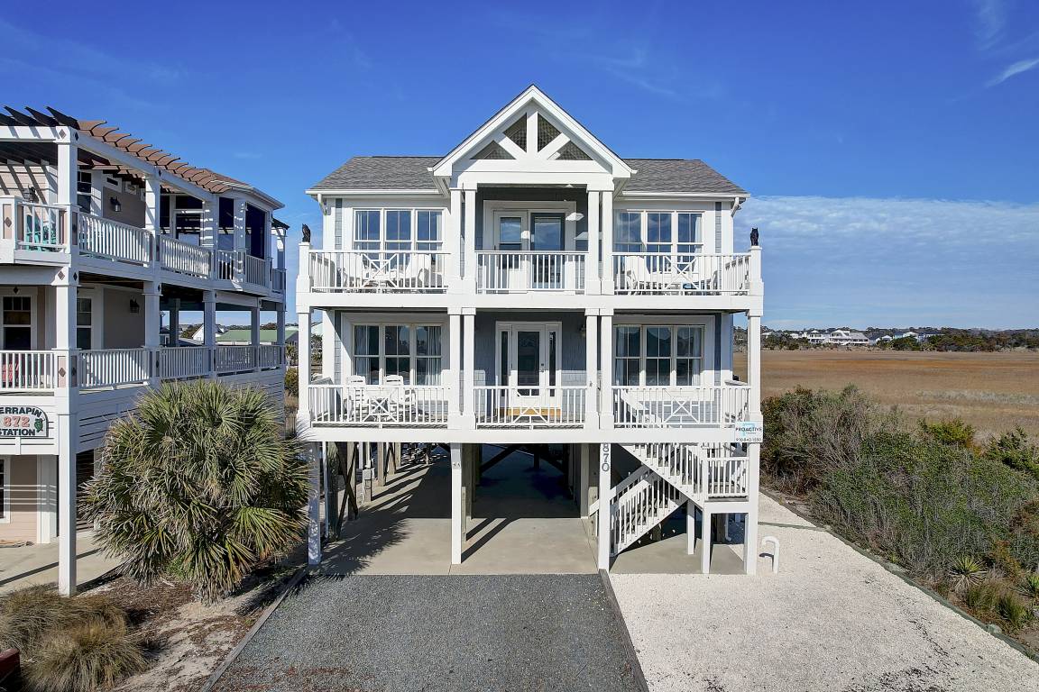 164 M² House ∙ 4 Bedrooms ∙ 9 Guests - Holden Beach, NC