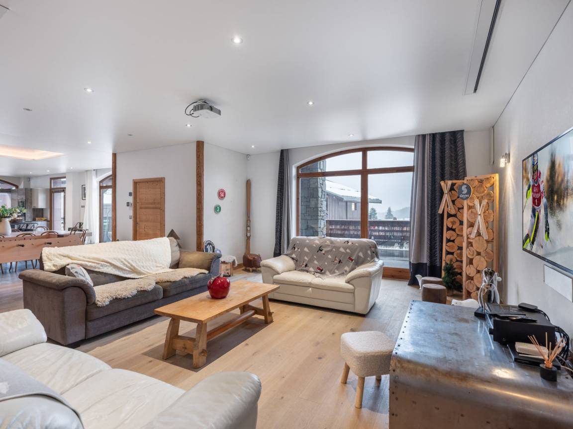 250 M² Appartement ∙ 5 Chambres ∙ 13 Personnes - Albertville