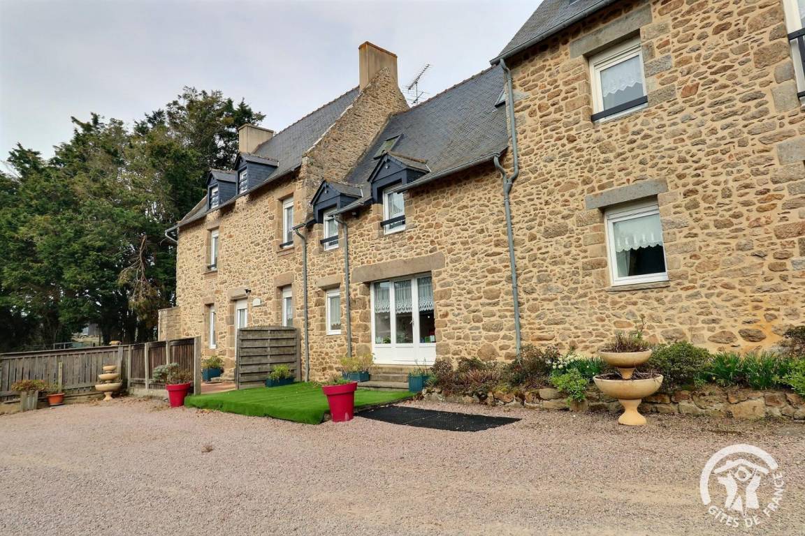 48 M² Gîte ∙ 1 Chambre ∙ 3 Personnes - Saint-Coulomb