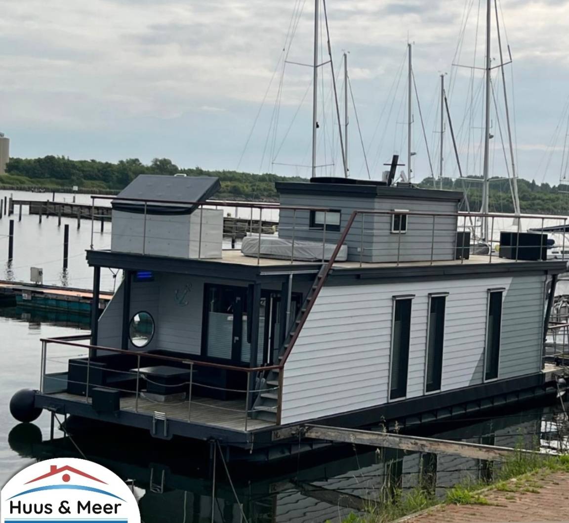36 M² Hausboot ∙ 2 Schlafzimmer ∙ 4 Gäste - Heiligenhafen
