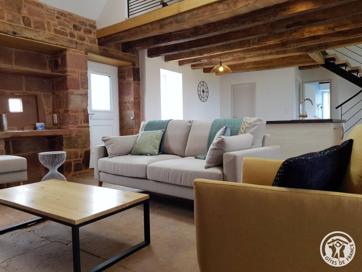 135 M² Gîte ∙ 3 Chambres ∙ 6 Personnes - Collonges-la-Rouge