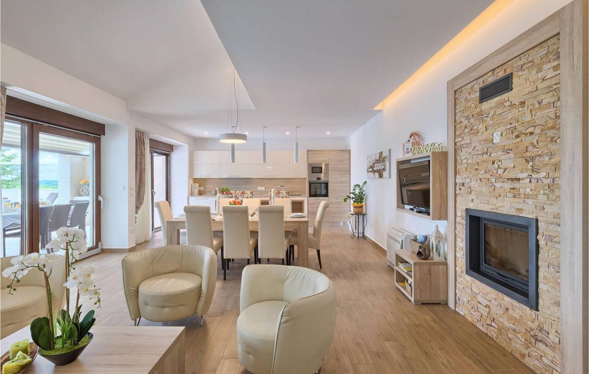 280 M² Ferienhaus ∙ 3 Schlafzimmer ∙ 8 Gäste - Pazin