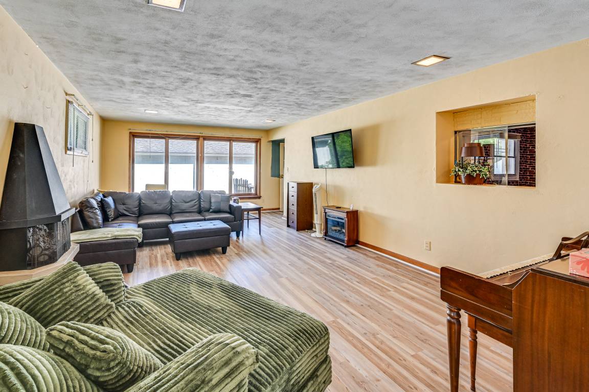 123 M² House ∙ 3 Bedrooms ∙ 6 Guests - Granville, OH