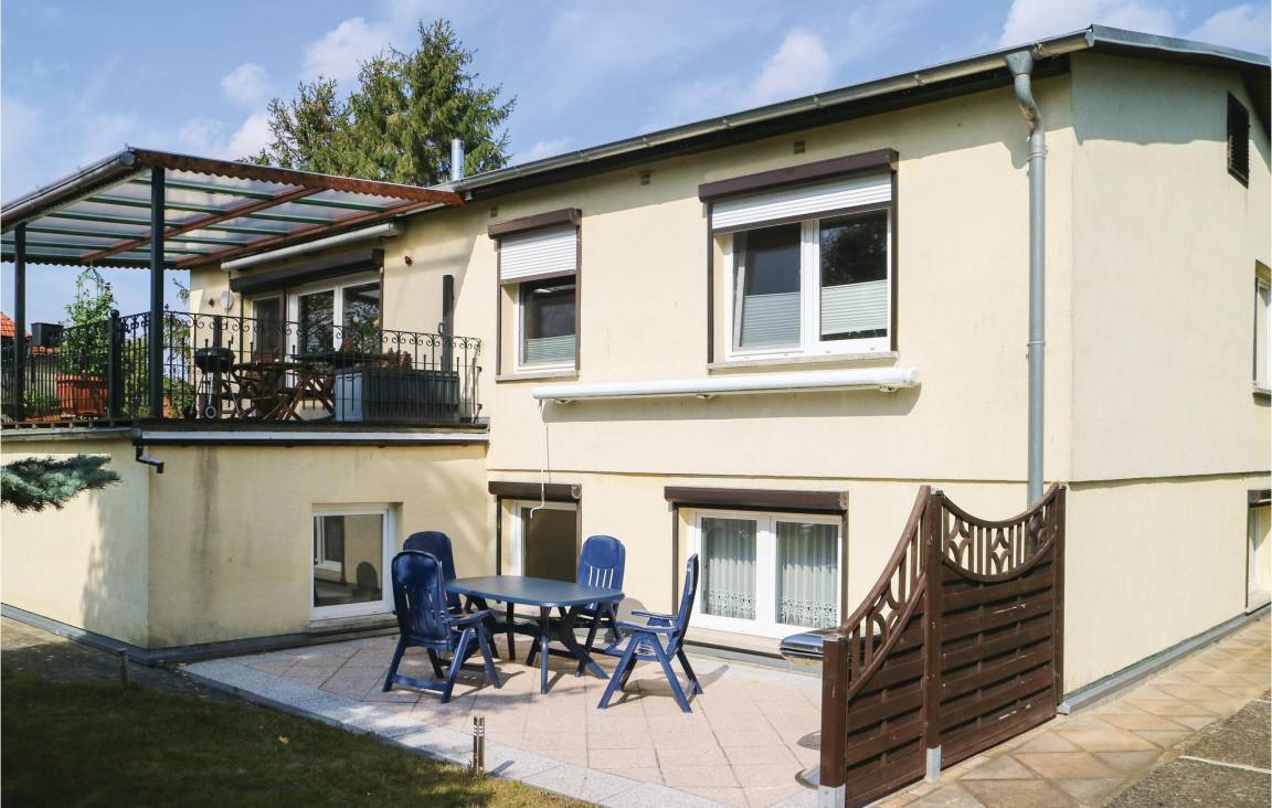 60 M² Ferienwohnung ∙ 2 Schlafzimmer ∙ 3 Gäste - Neukloster