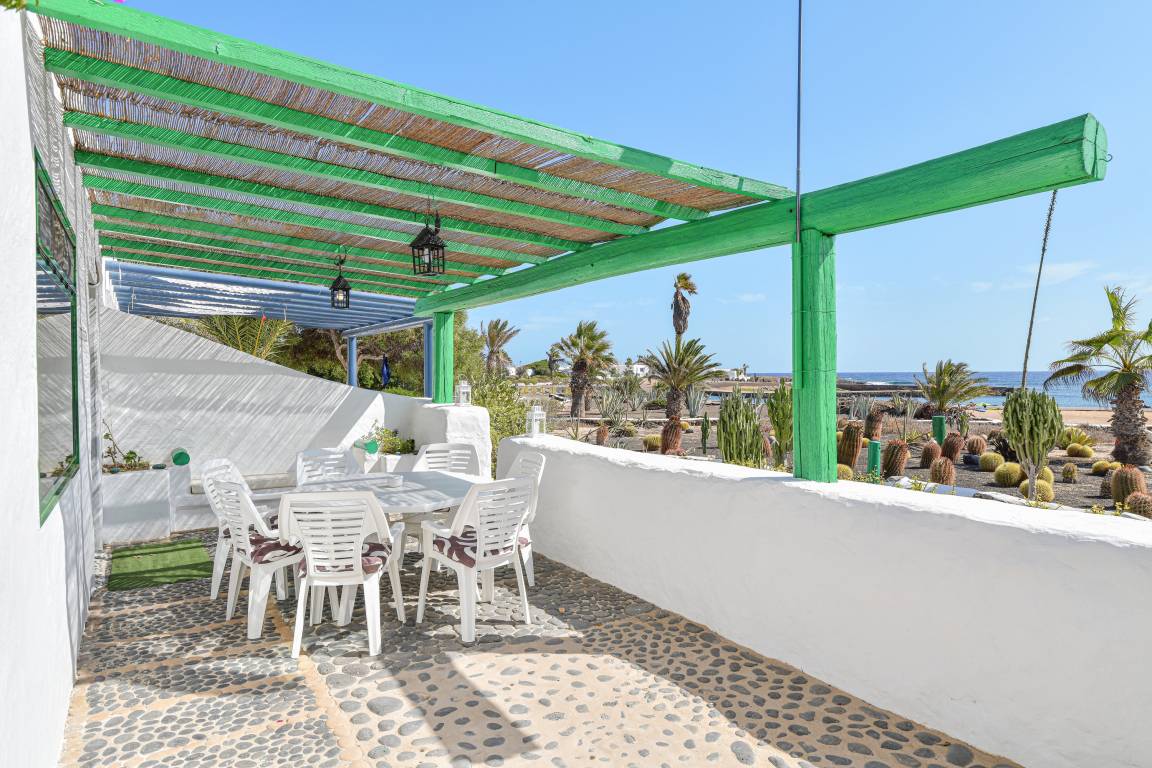 150 M² Ferienhaus ∙ 3 Schlafzimmer ∙ 9 Gäste - La Graciosa
