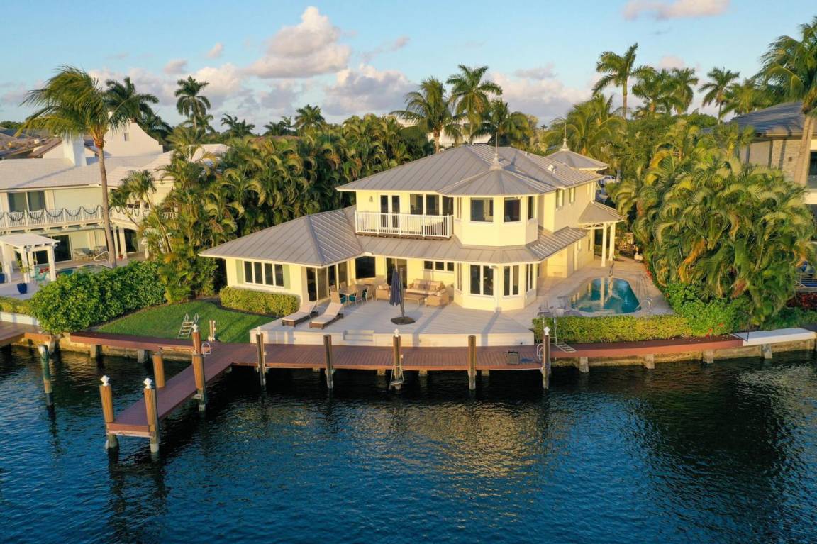 325 M² House ∙ 3 Bedrooms ∙ 6 Guests - Delray Beach, FL