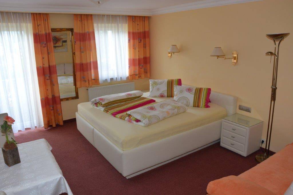 20 M² Hotel ∙ 1 Bedroom ∙ 2 Guests - Fügen