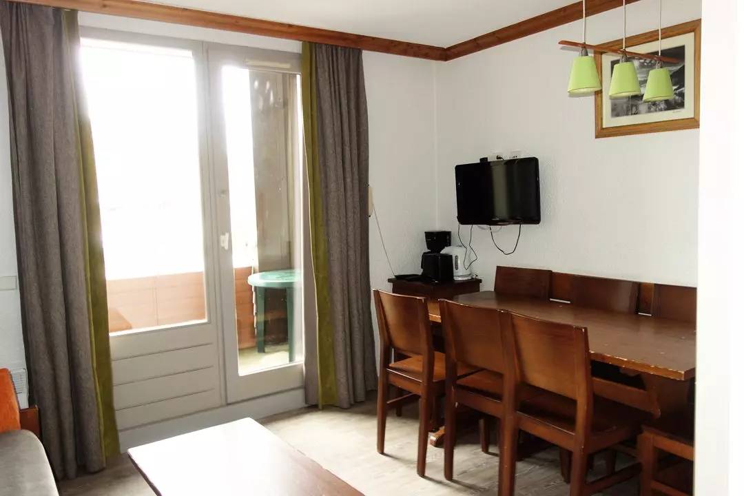 60 M² Apartment ∙ 1 Bedroom ∙ 8 Guests - Auris