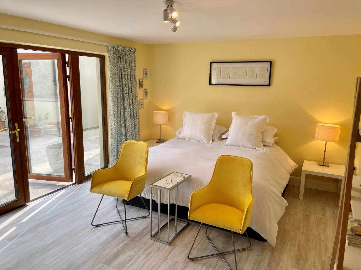 Bungalow ∙ 1 Bedroom ∙ 2 Guests - Skibbereen