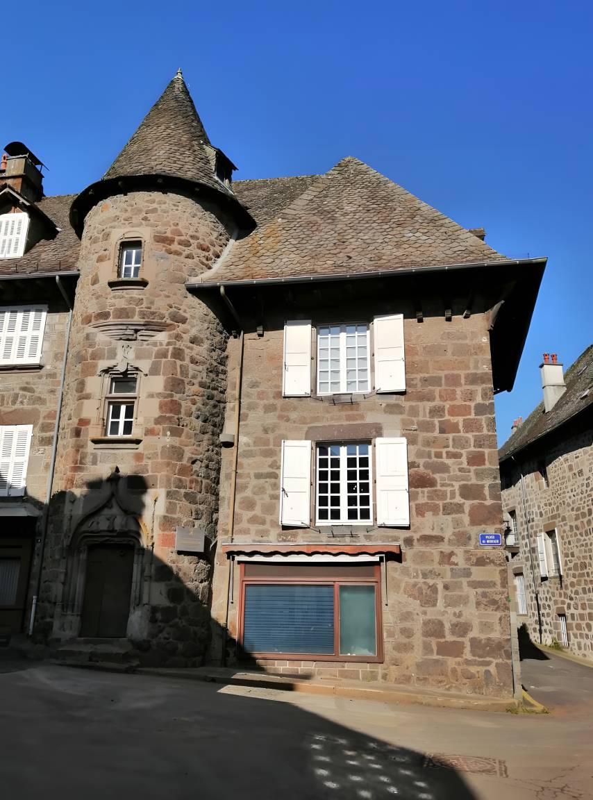 70 M² Maison De Vacances ∙ 1 Chambre ∙ 2 Personnes - Cantal