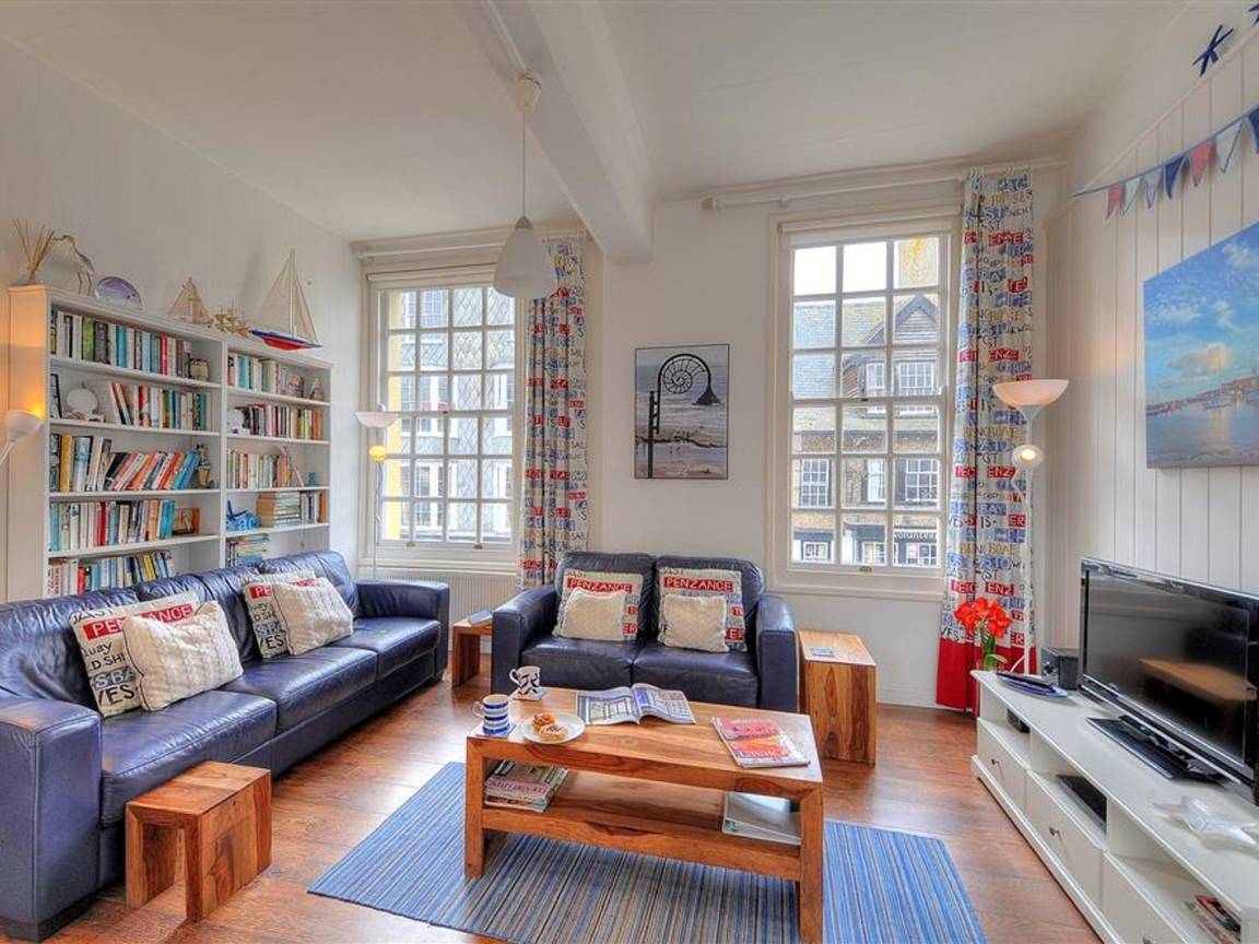 Cottage ∙ 3 Bedrooms ∙ 5 Guests - Lyme Regis