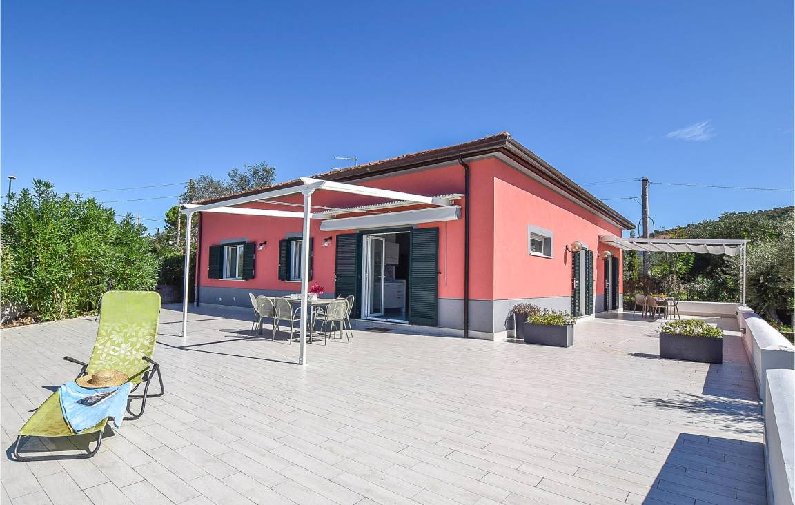 120 M² Ferienhaus ∙ 4 Schlafzimmer ∙ 8 Gäste - Castellabate
