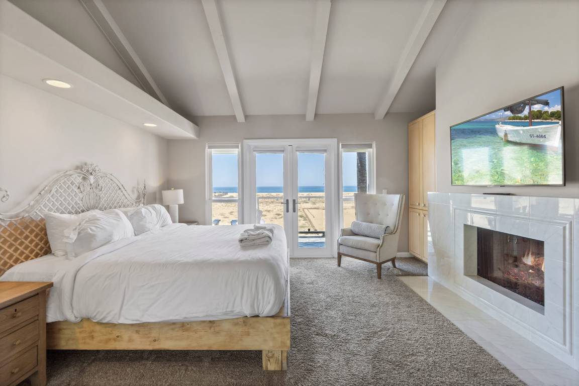 259 M² House ∙ 5 Bedrooms ∙ 11 Guests - Newport Beach, CA