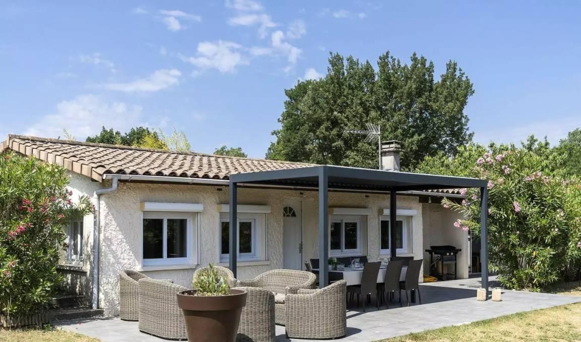 100 M² Casa Vacanza ∙ 3 Camere Da Letto ∙ 10 Ospiti - Ardèche