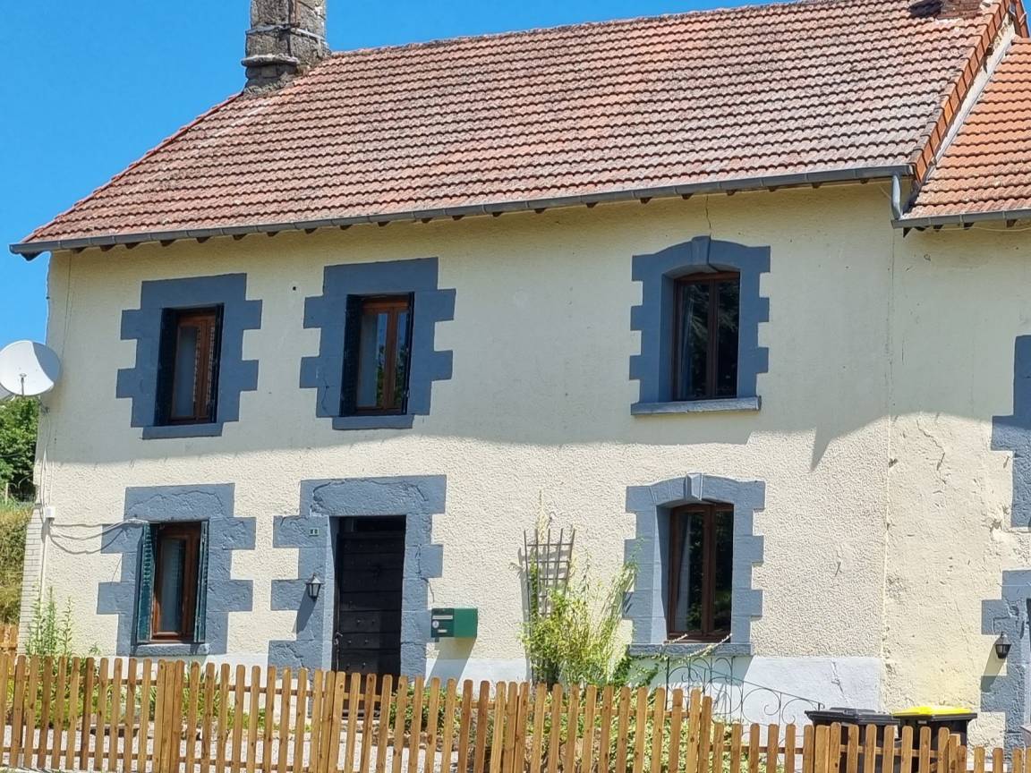 146 M² Maison De Vacances ∙ 4 Chambres ∙ 10 Personnes - Guéret