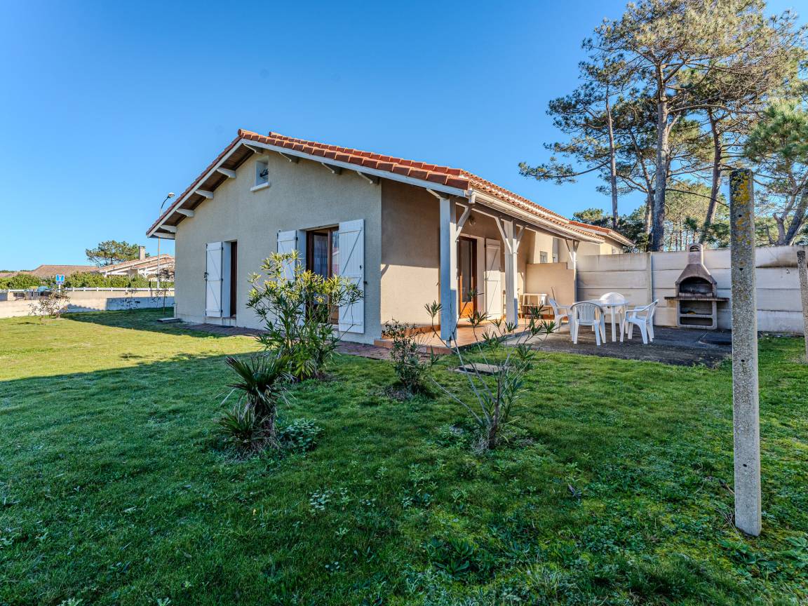 80 M² Ferienhaus ∙ 3 Schlafzimmer ∙ 7 Gäste - Biscarrosse