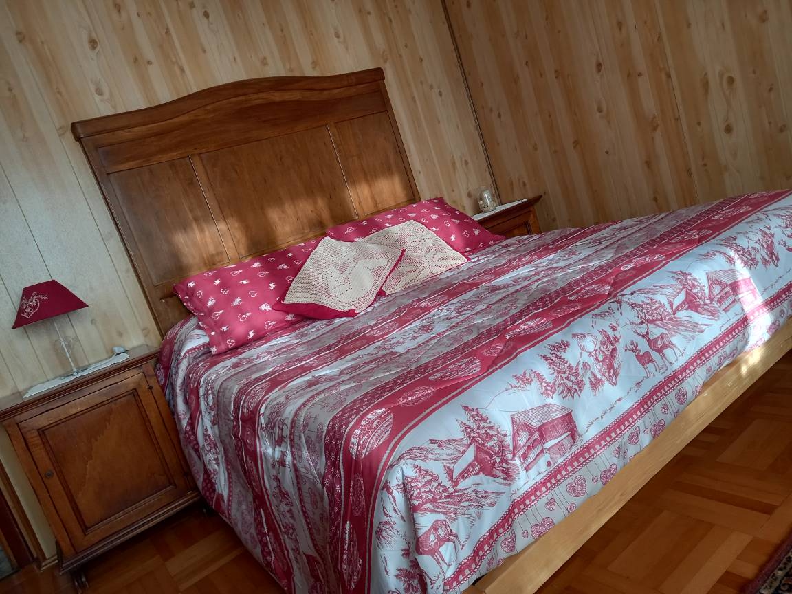 75 M² Apartment ∙ 3 Bedrooms ∙ 6 Guests - Ivrea