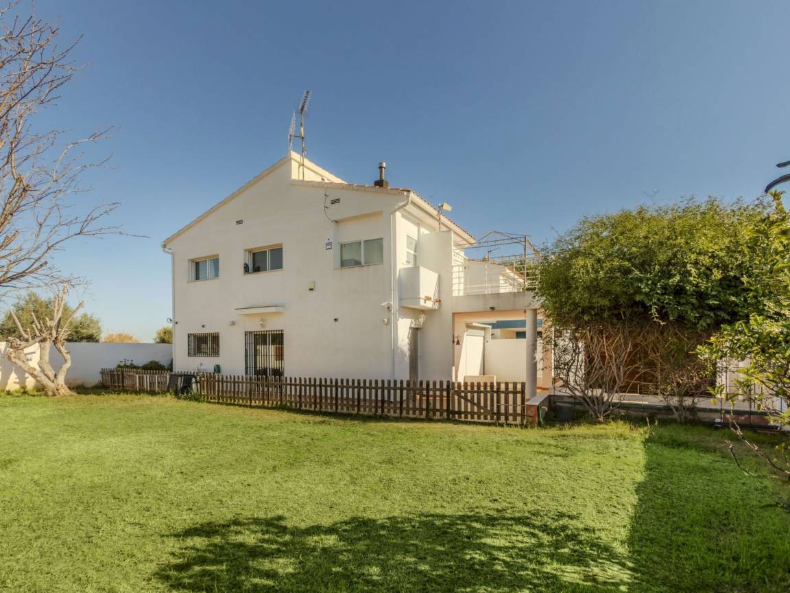 158 M² Ferienwohnung ∙ 1 Schlafzimmer ∙ 6 Gäste - Torreblanca
