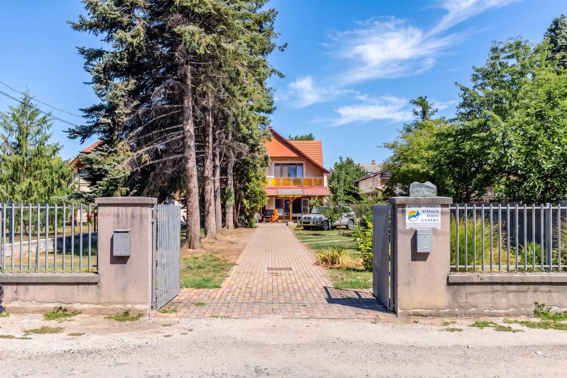 120 M² Ferienhaus ∙ 4 Schlafzimmer ∙ 8 Gäste - Gyenesdiás