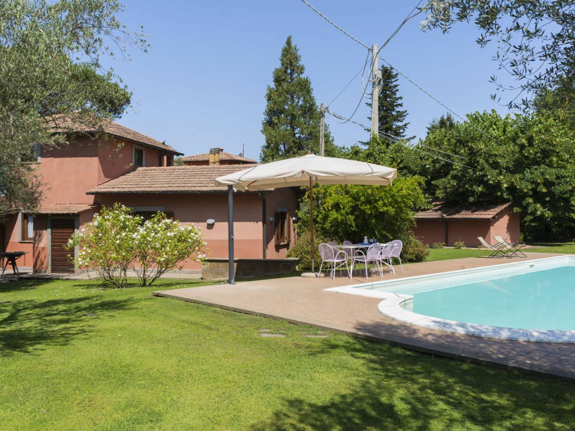 150 M² House ∙ 4 Bedrooms ∙ 8 Guests - Viterbo