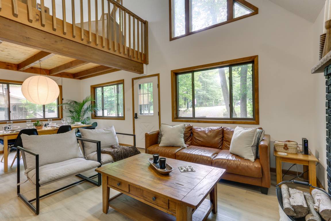 167 M² House ∙ 3 Bedrooms ∙ 10 Guests - Lake Ariel, PA