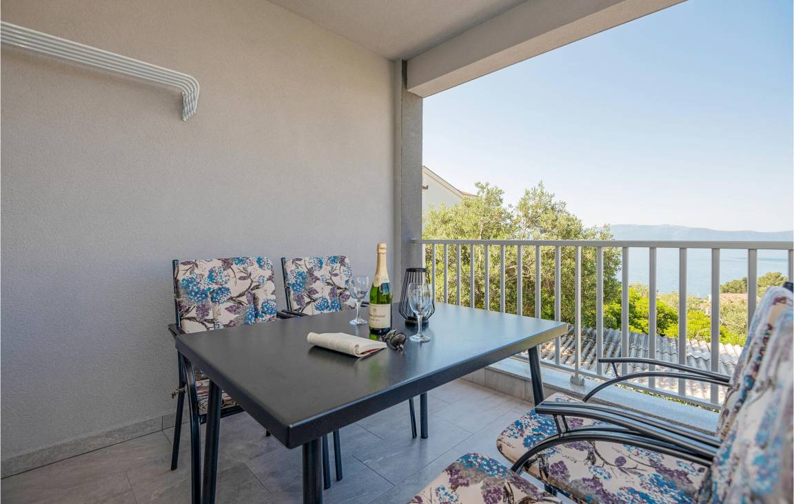 60 M² Appartamento ∙ 2 Camere Da Letto ∙ 6 Ospiti - Drvenik