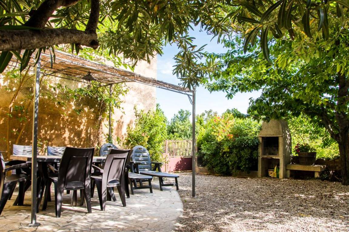 74 M² Gîte ∙ 3 Chambres ∙ 5 Personnes - Languedoc-Roussillon