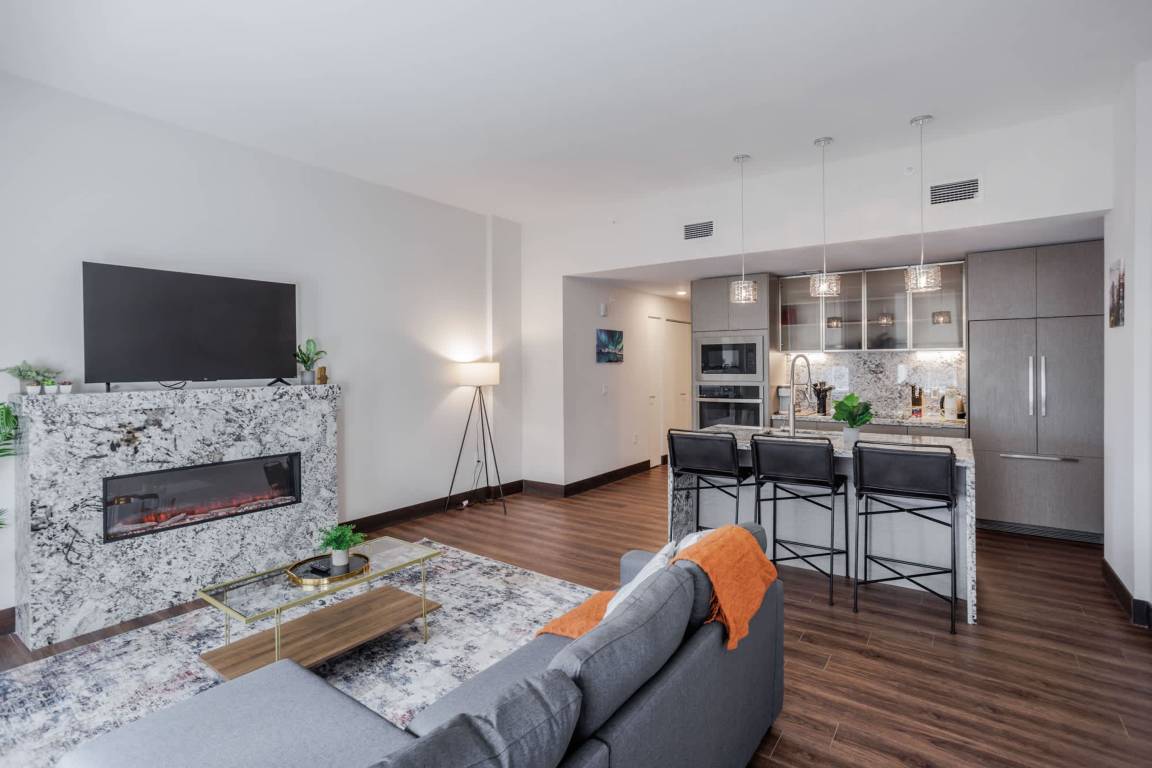 Apartment ∙ 1 Bedroom ∙ 2 Guests - Cincinnati, OH
