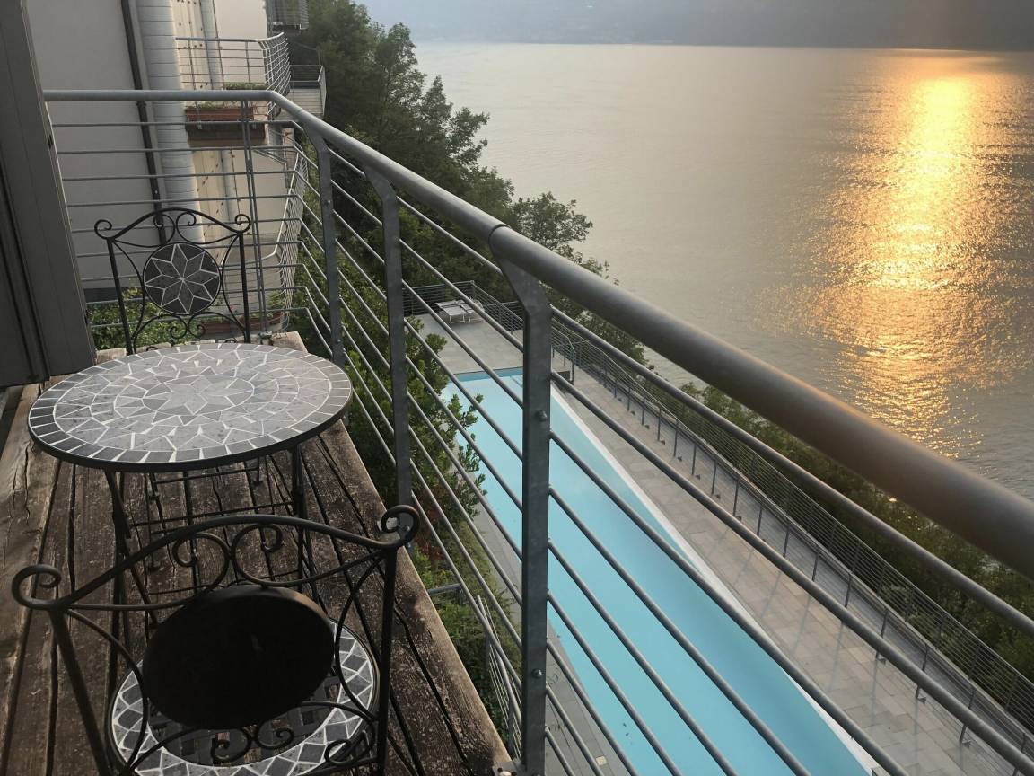 110 M² Appartement ∙ 2 Chambres ∙ 6 Personnes - Varenna