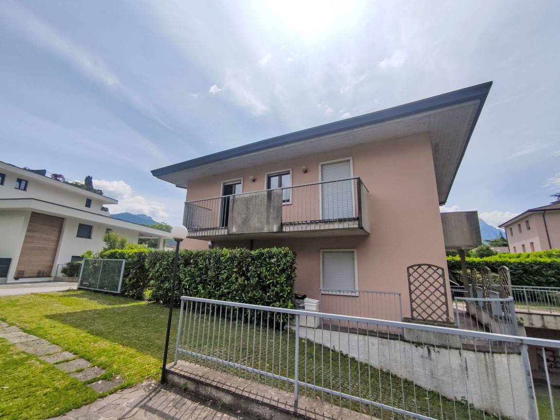 90 M² Appartement ∙ 2 Chambres ∙ 6 Personnes - Riva del Garda