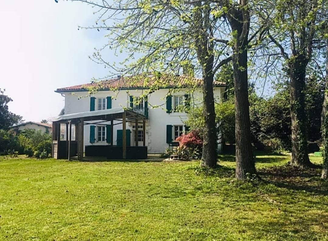 300 M² Maison De Vacances ∙ 8 Chambres ∙ 20 Personnes - Saint-Vincent-de-Tyrosse