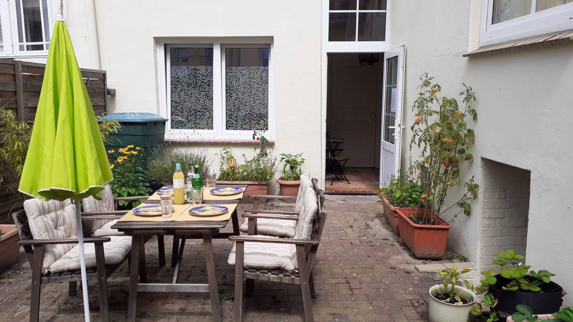 60 M² Apartment ∙ 1 Bedroom ∙ 5 Guests - Lübeck