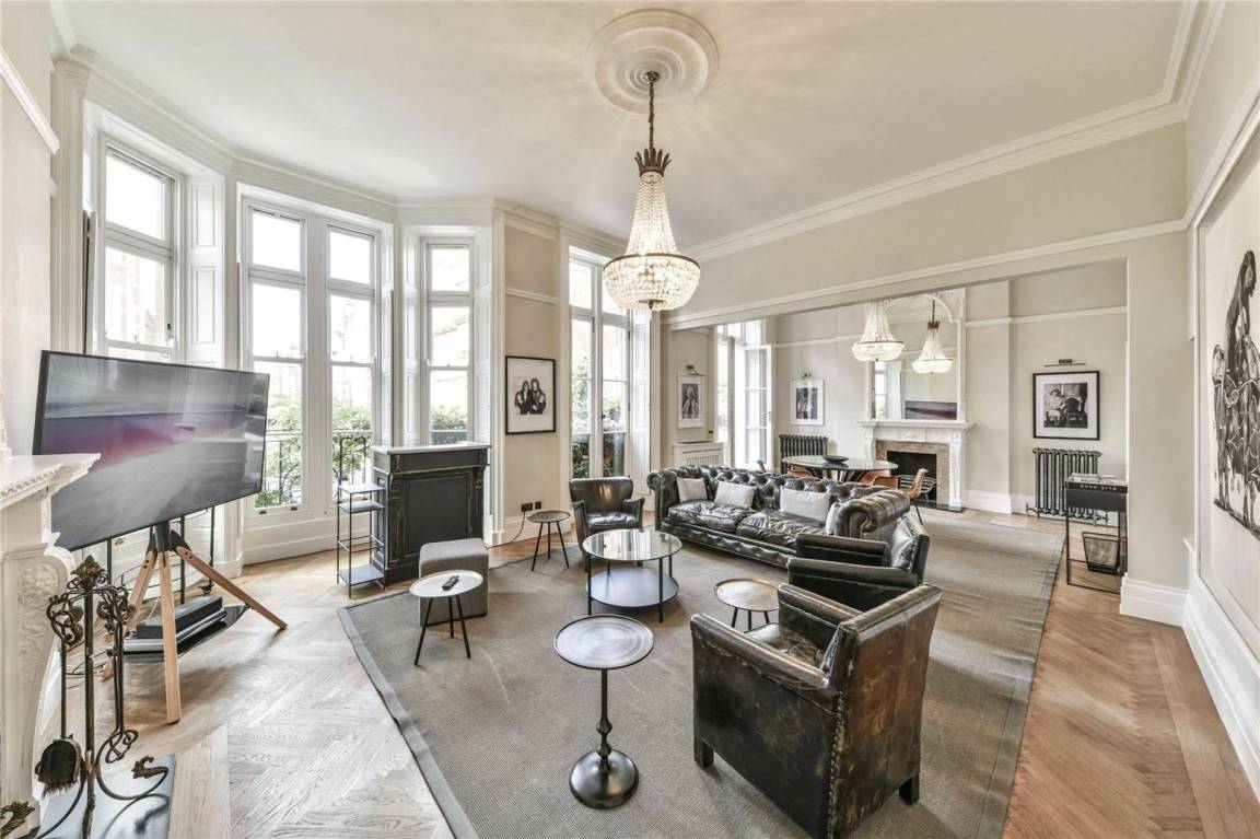 2826 M² Apartment ∙ 3 Bedrooms ∙ 8 Guests - London