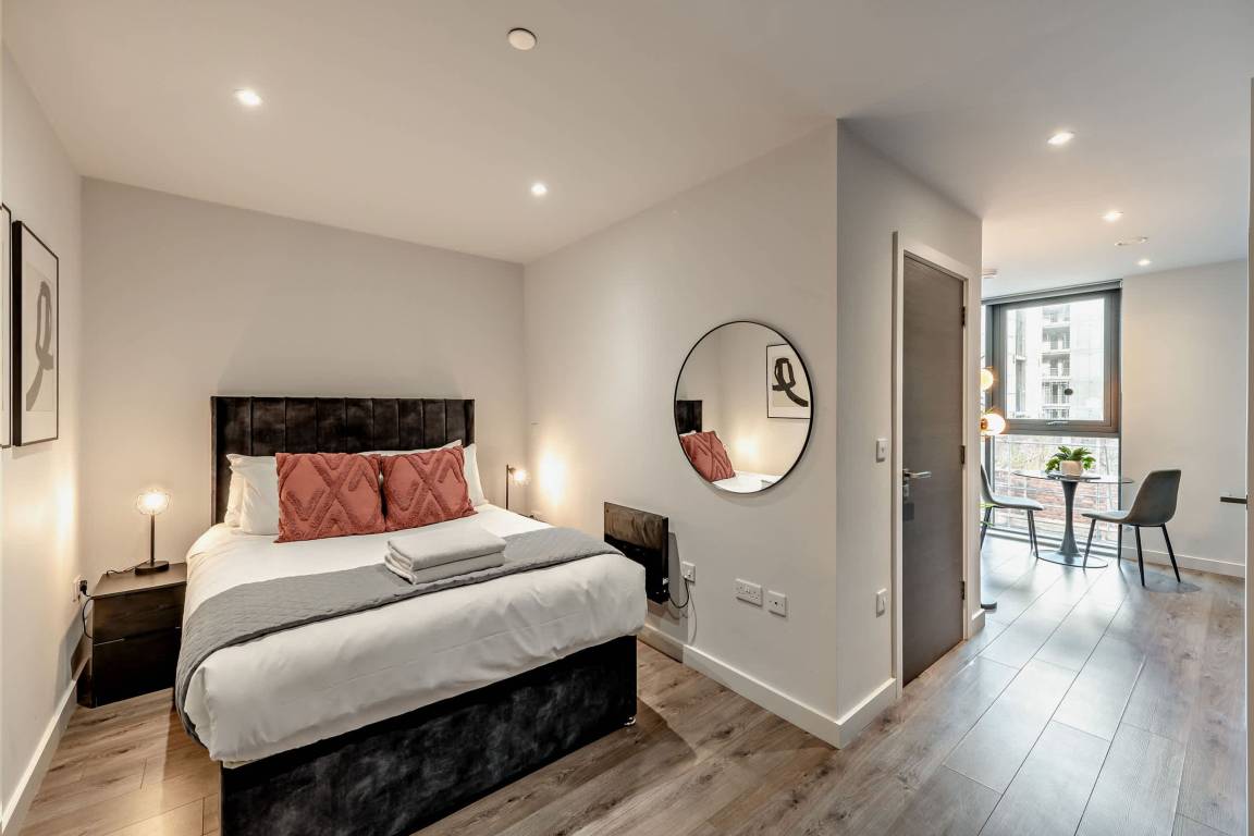 Apartment ∙ 1 Bedroom ∙ 4 Guests - Liverpool, UK
