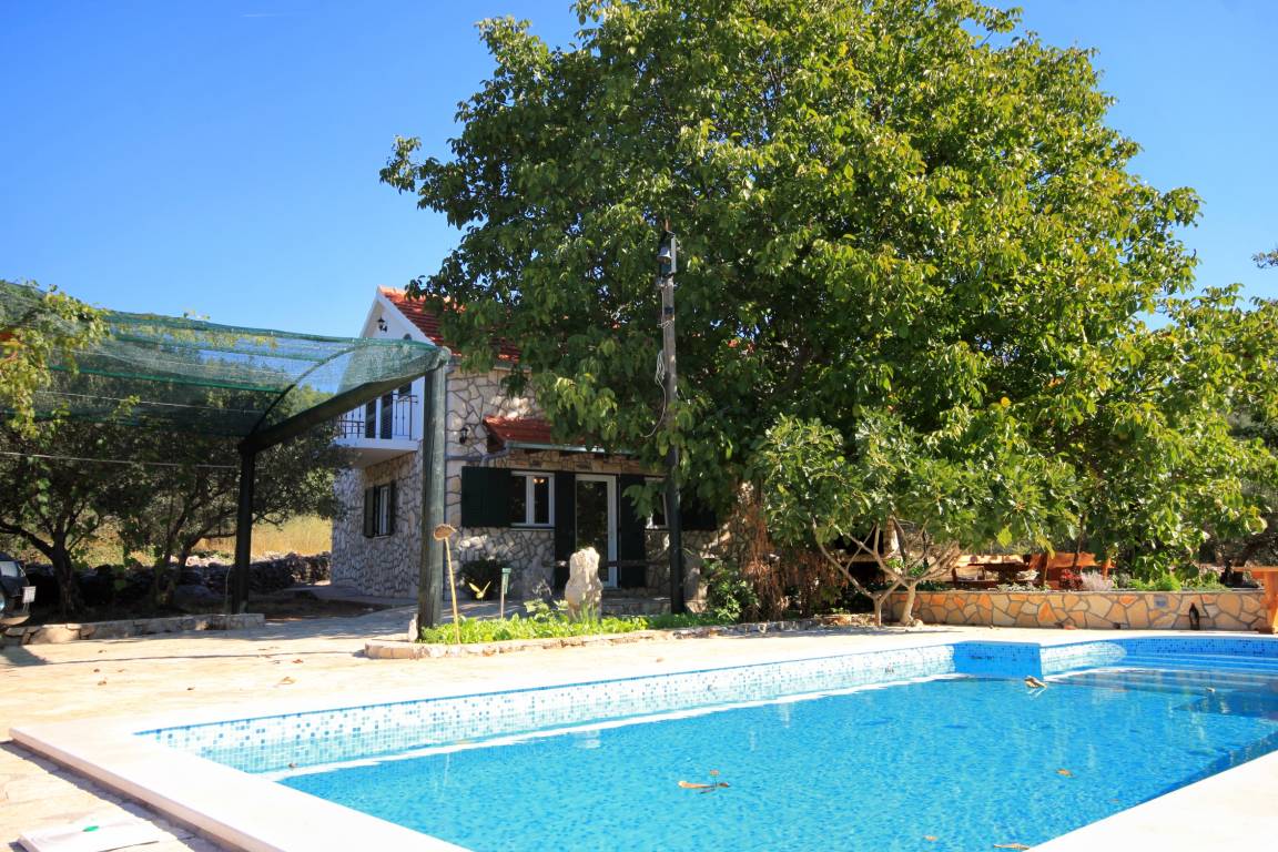 98 M² Ferienhaus ∙ 4 Schlafzimmer ∙ 10 Gäste - Smokvica