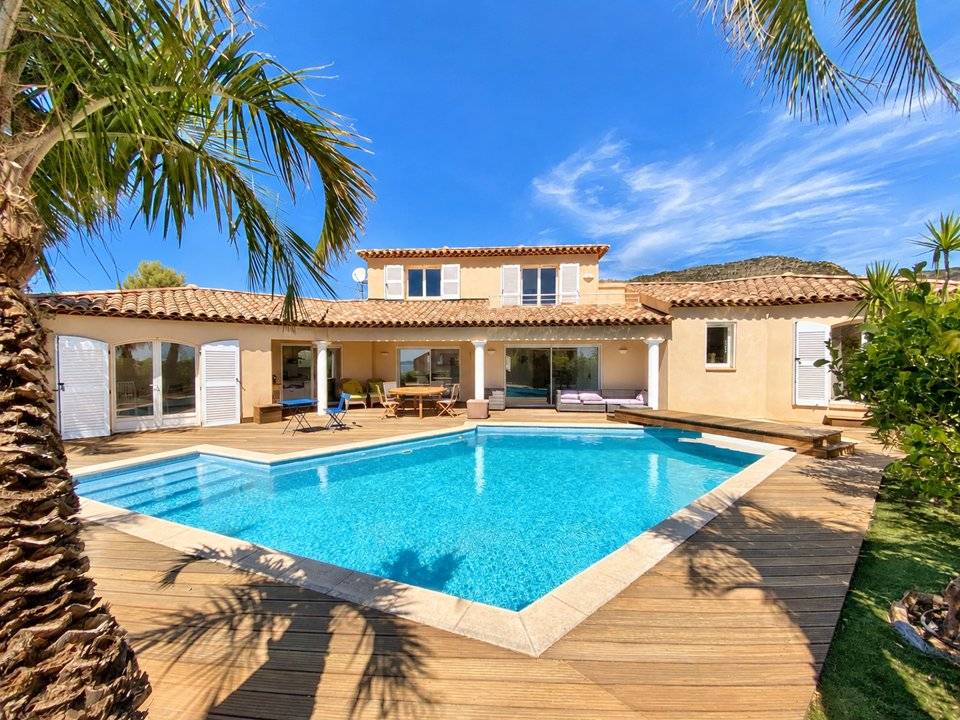 200 M² Villa Vacanza ∙ 3 Camere Da Letto ∙ 8 Ospiti - Hyères
