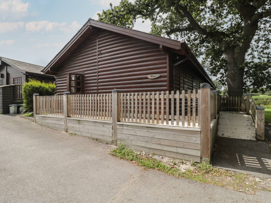 Cottage ∙ 3 Bedrooms ∙ 7 Guests - Wareham