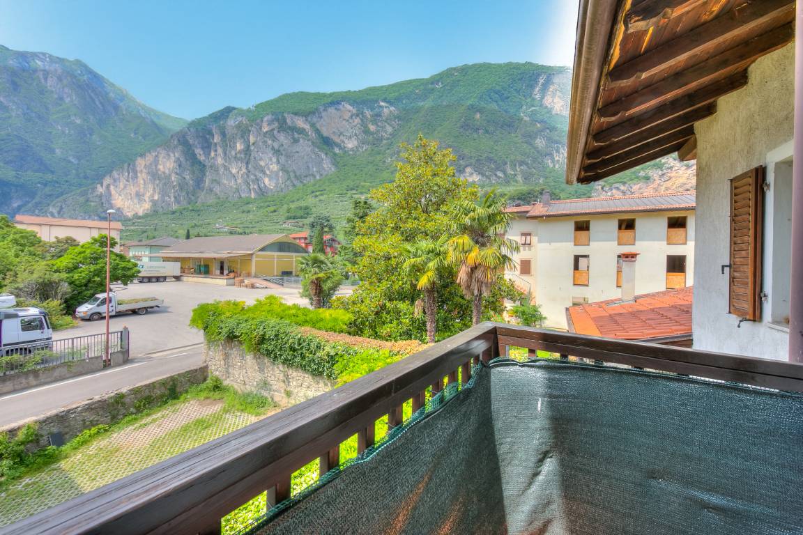 76 M² Appartamento Vacanza ∙ 2 Camere Da Letto ∙ 4 Ospiti - Riva del Garda