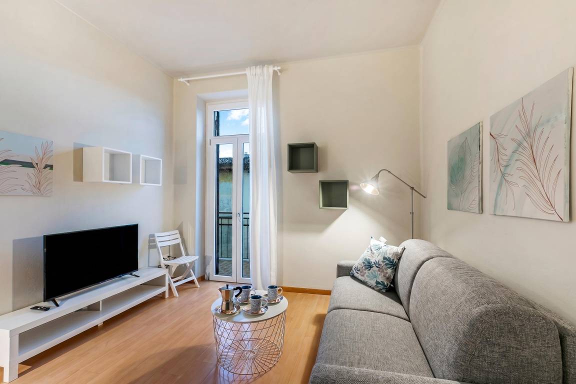 65 M² Appartamento Vacanza ∙ 1 Camera Da Letto ∙ 3 Ospiti - Desenzano del Garda
