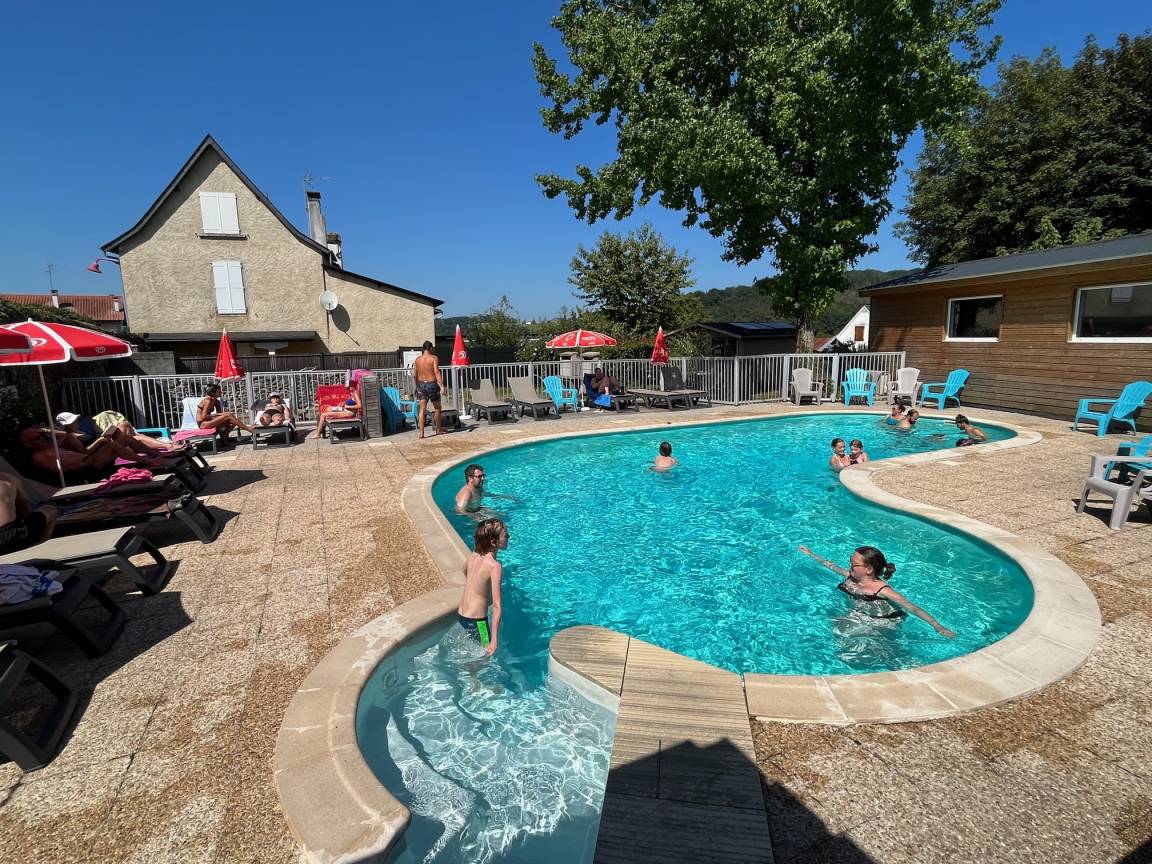 30 M² Camping ∙ 2 Bedrooms ∙ 4 Guests - Oloron-Sainte-Marie